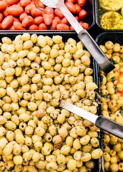 Wat koop je bij de Turkse supermarkt? - Uit Pauline's Keuken